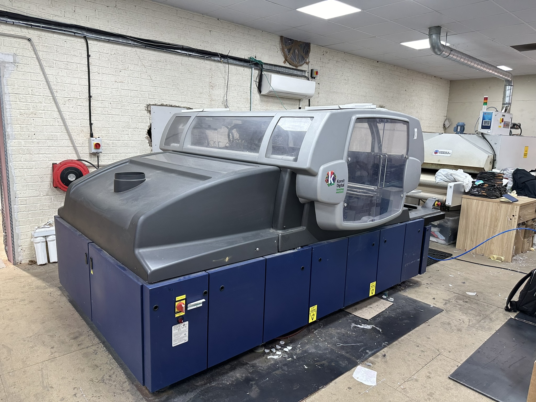 KORNIT AVALANCHE HD6 DIRECT TO GARMENT PRINTER FOR PRODUCTION T-SHIRT ...